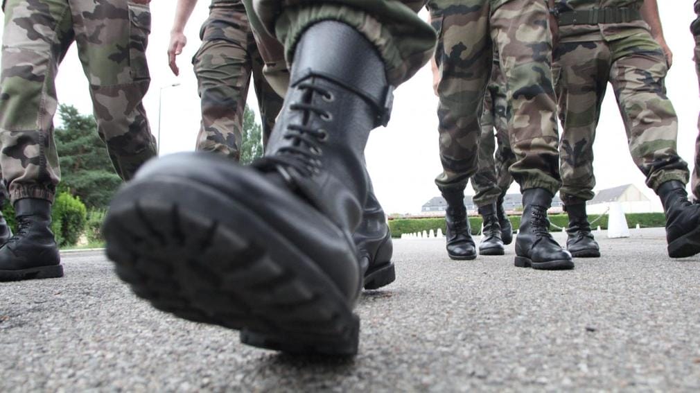 Service militaire 2025 : critères, calendrier et procédure de recensement